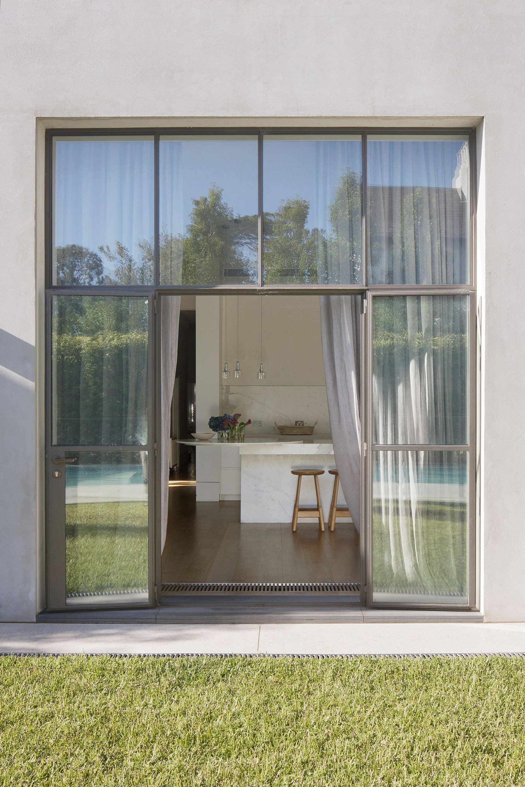 Susi Leeton | Lace House